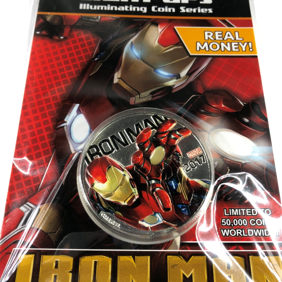 2017 Marvel IRONMAN Light-Up*Eyes, Arc Reactor & Repulsor Light Up*Fiji ...