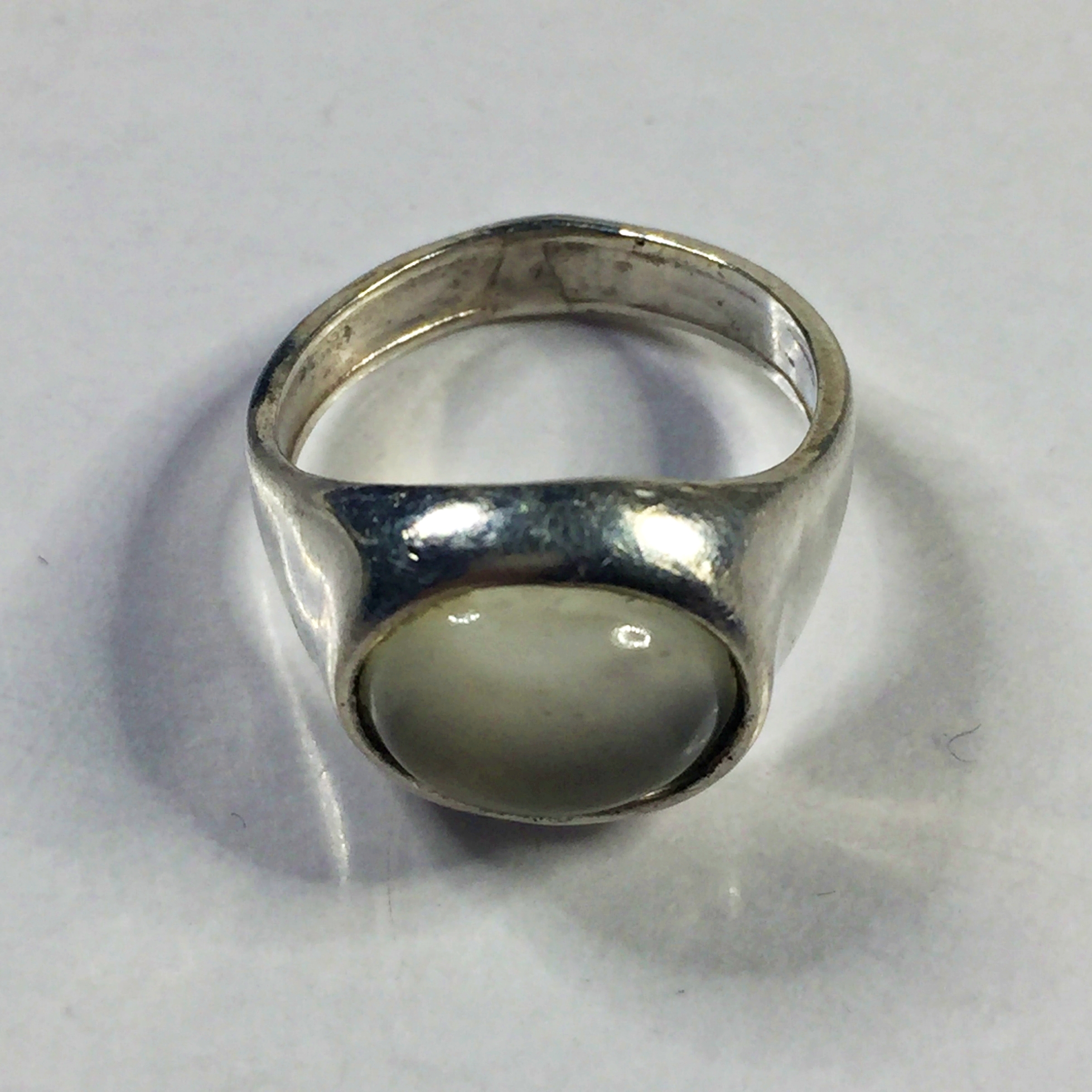 4.4 Total Grams of Sterling Silver and Reflective Jewel Ring*Size4.5 ...