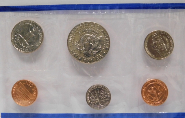 1987 US Mint Uncirculated Coin Set - Both Philadelphia and Denver Mint ...