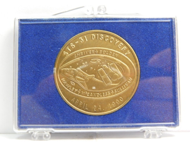 1990 Space Shuttle Discovery STS-31 Space Commemorative Coin/Medal ...