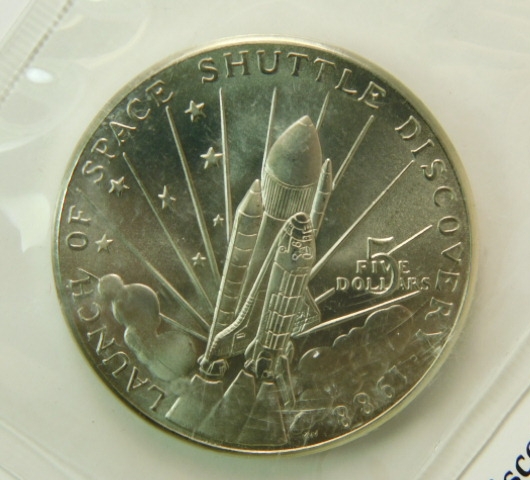1988 $5 Space Shuttle Discovery Commemorative Coin | Property Room
