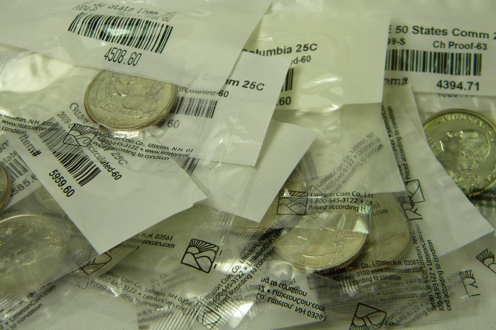 Grab Bag Lot of 16 State Quarters | Property Room