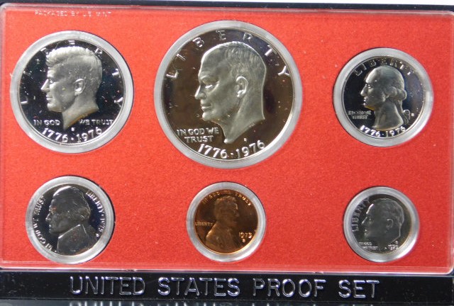 1976 United States Bicentennial Proof Set with Original Box | Property Room