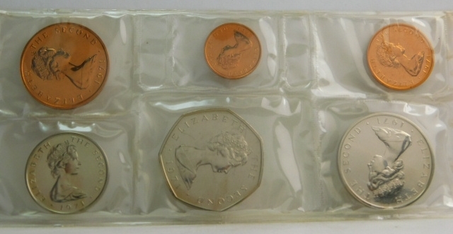 1971 Isle of Man Decimal Proof Set in Original Mint Presentation Case ...