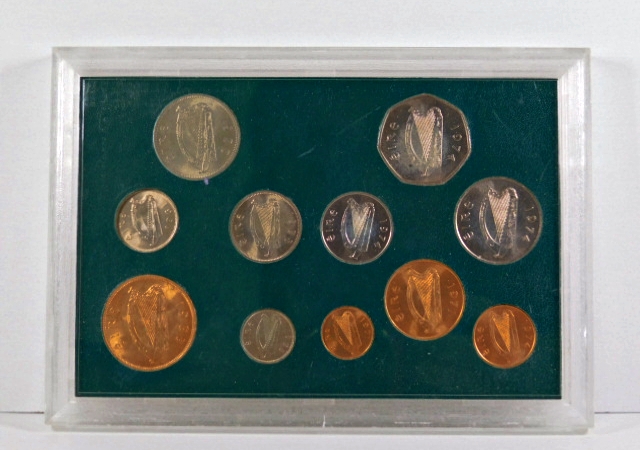 Complete Decimal Issue and the Last Pound Issue of Ireland*In Custom ...