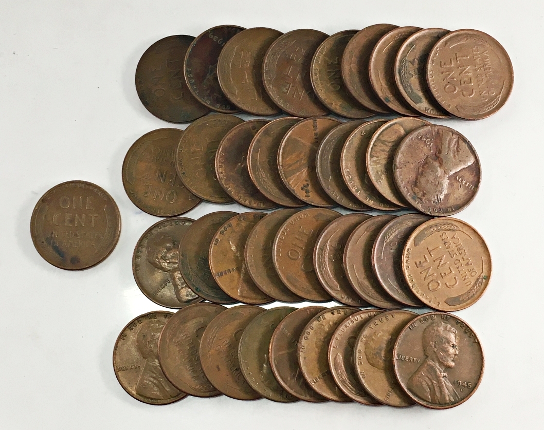 Lot of 37 Lincoln Head Wheat Cents*Various Dates and Grades | Property Room