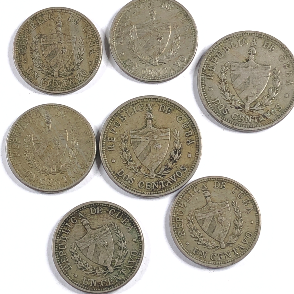 Lot of Cuban 1 & 2 Centavo Coins | Property Room