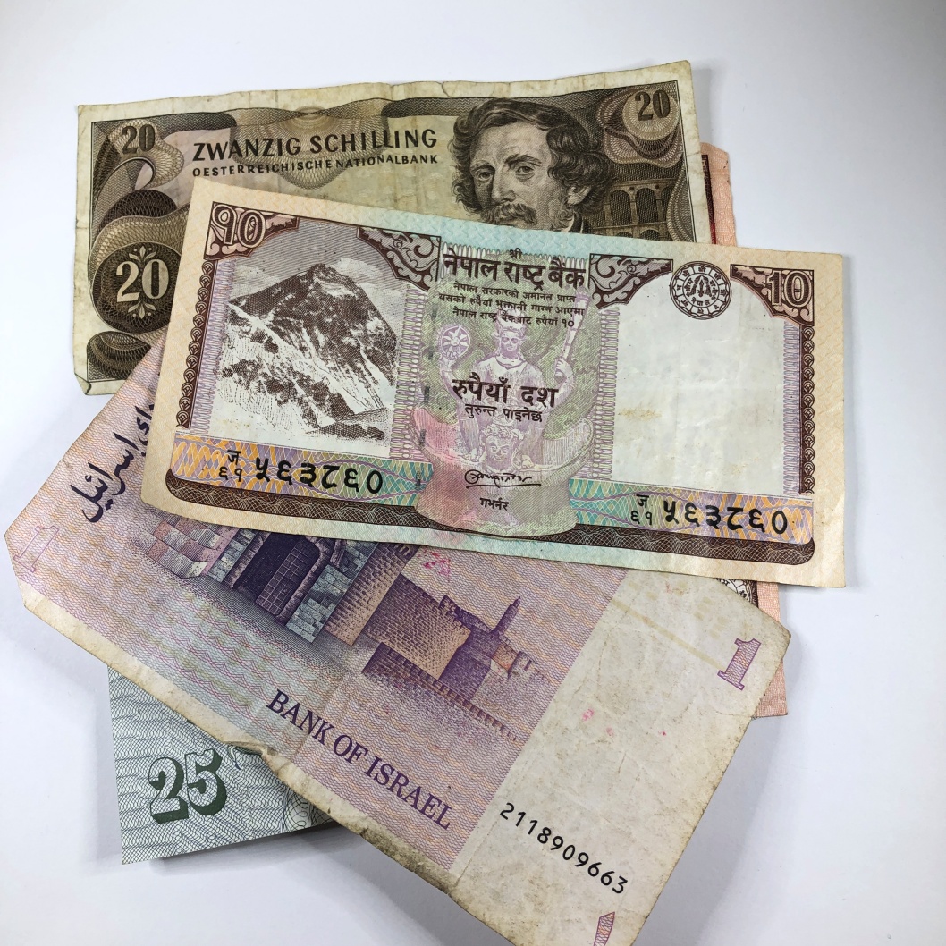 Lot of Five (5) Mixed World Countries Banknotes | Property Room