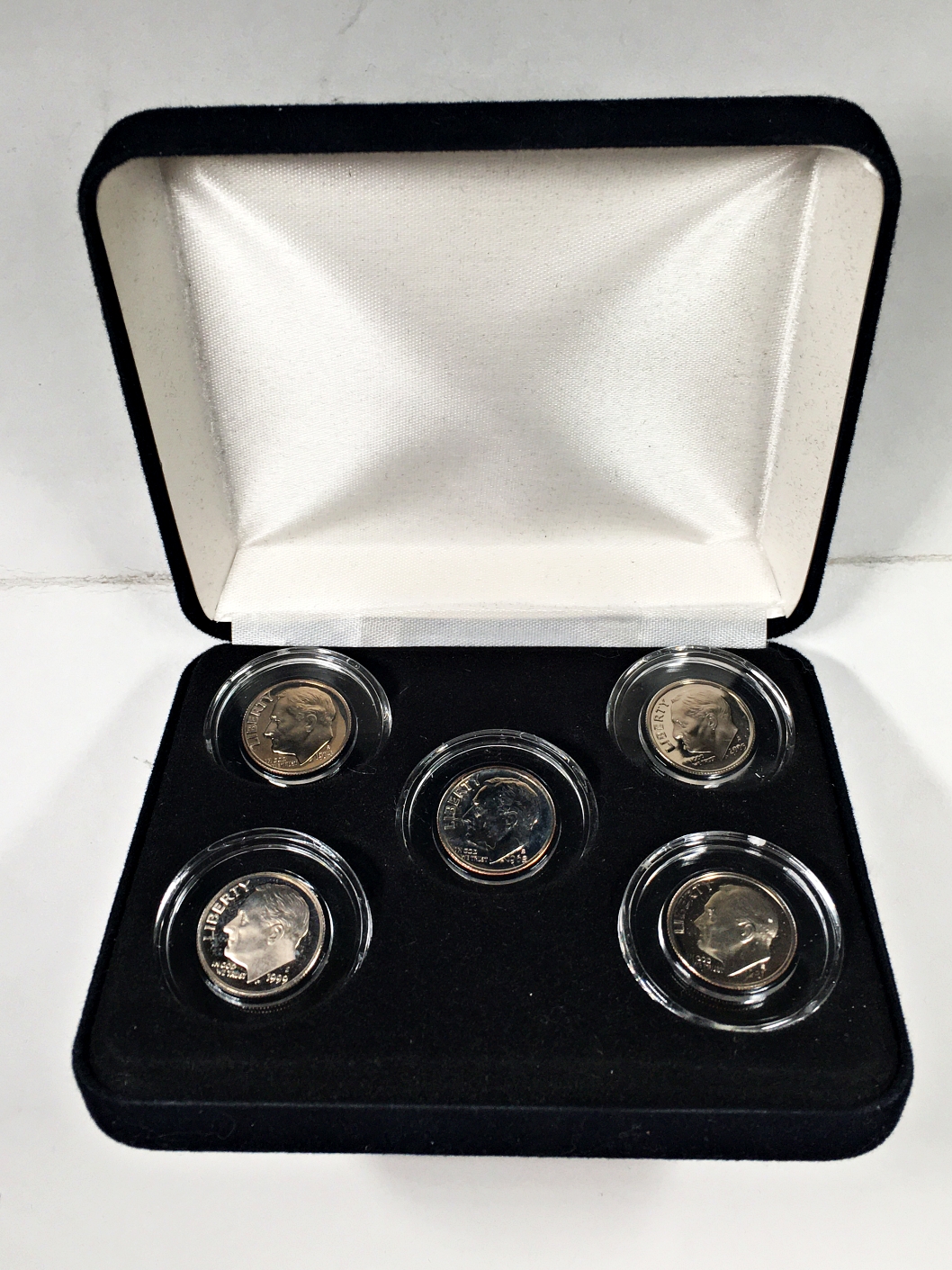 Lot of Five (5) Proof Roosevelt Dimes in Capsules and Gift Box: Various ...