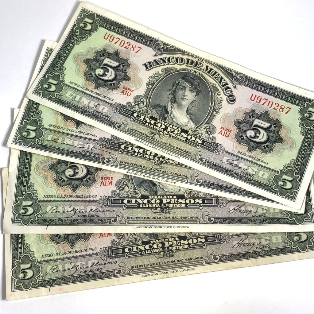 Lot of Four (4) Five Mexican Pesos Banknotes | Property Room