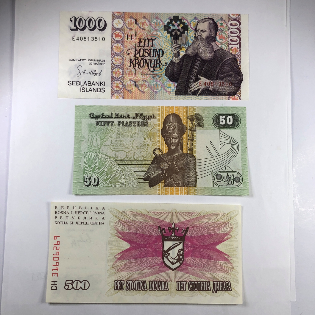 Lot of Three World Notes: Bosnia and Hercegovina, Sedlabanki Islands ...