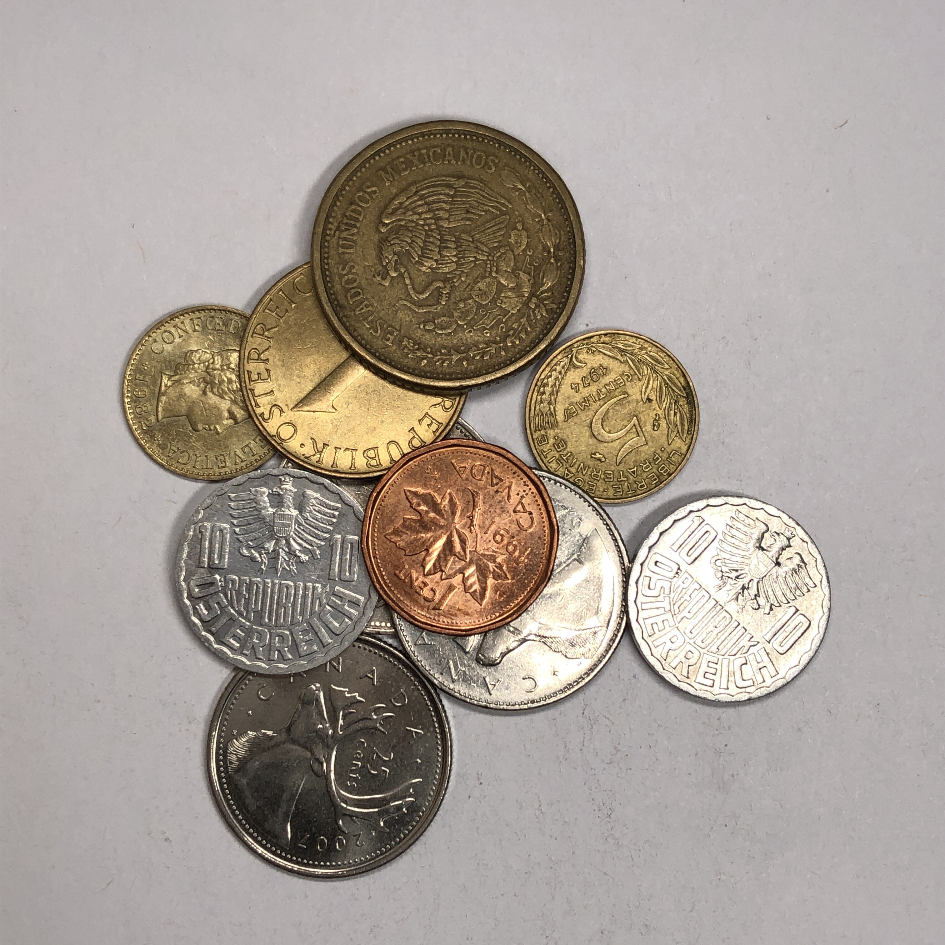 Mixed Lot of World Coins *Nice Assortment | Property Room