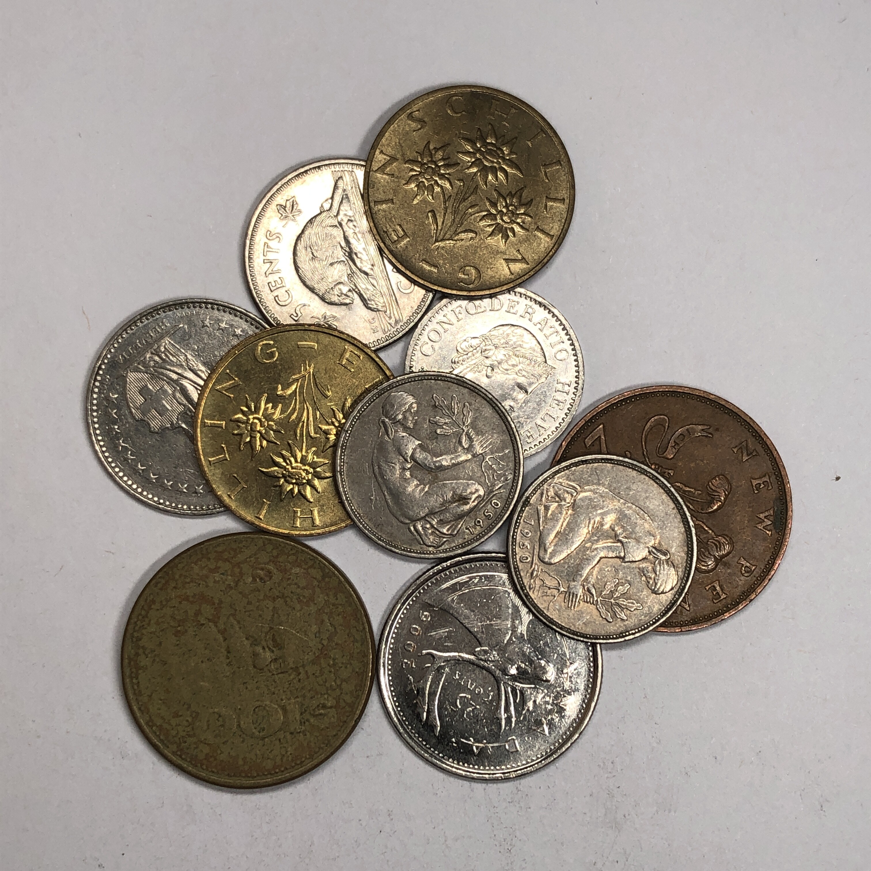 Mixed Lot of World Coins *Nice Assortment | Property Room