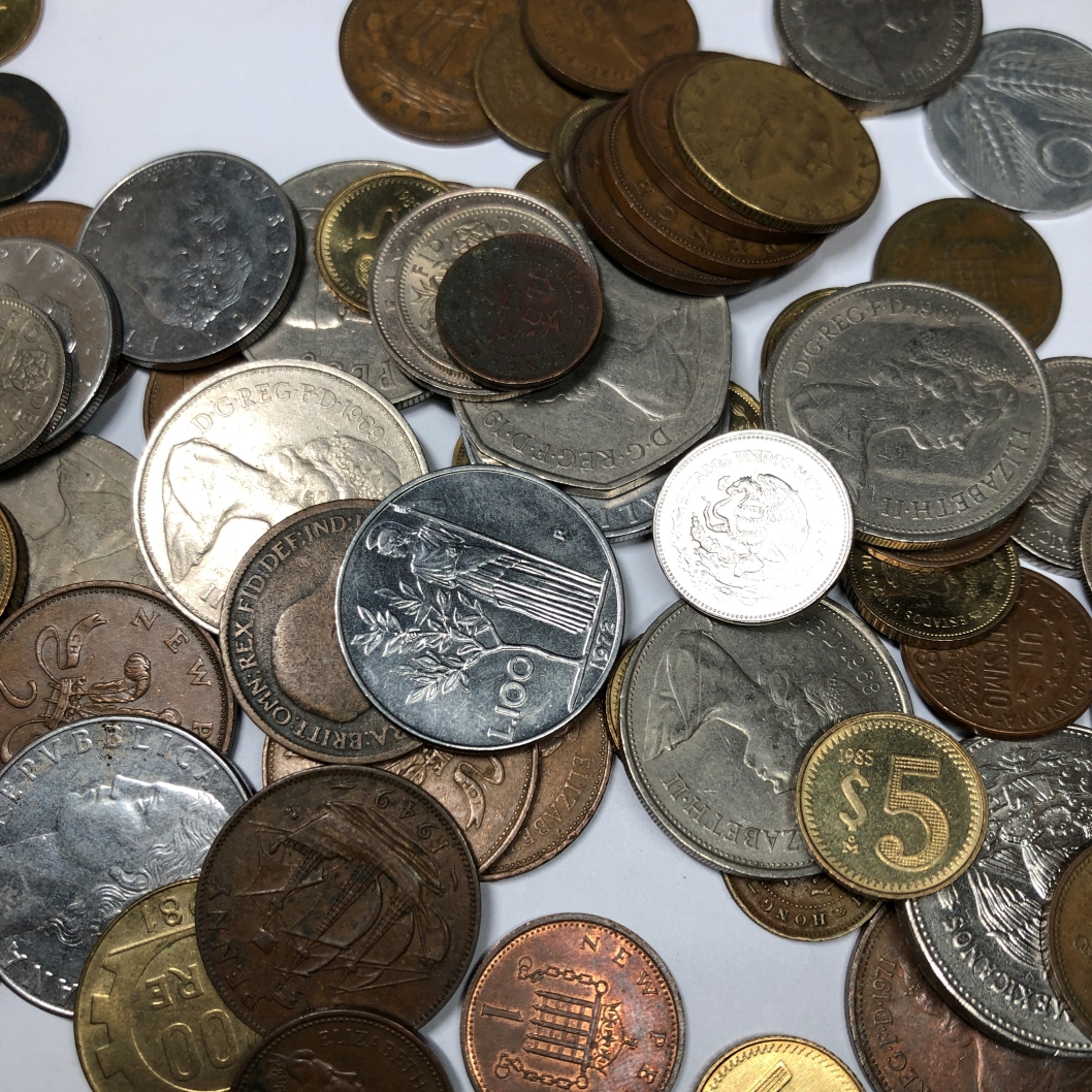 One Pound Lot of World Coins*Various Countries and Grades | Property Room