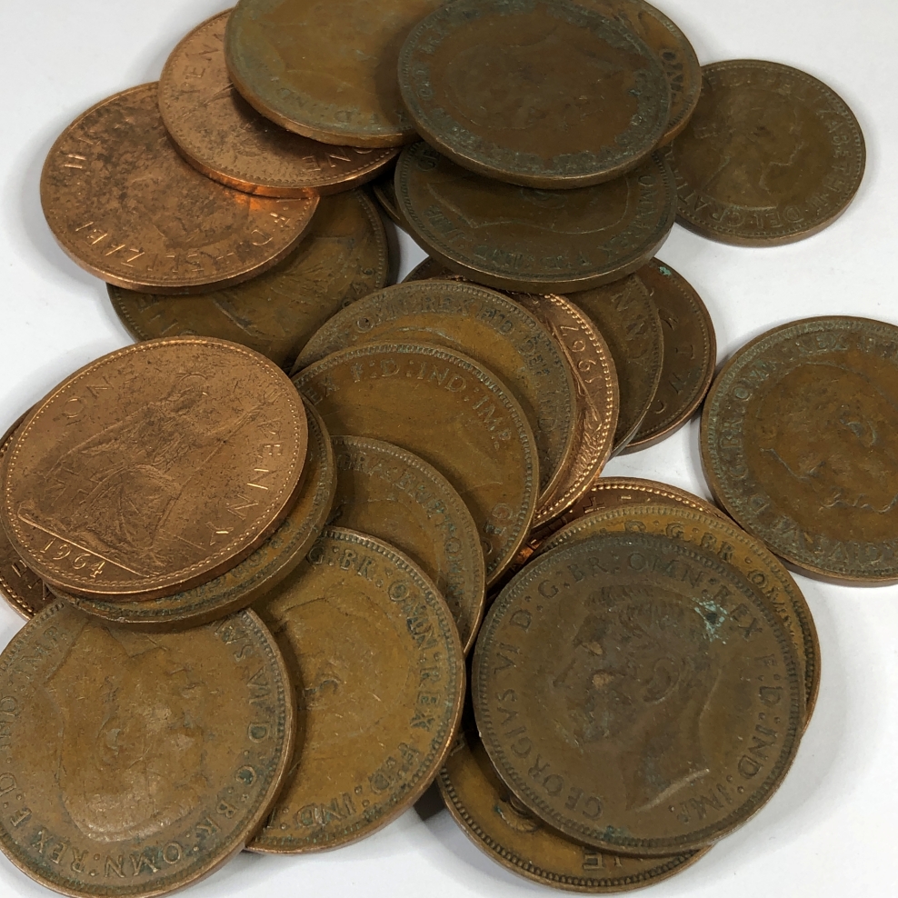 Over Half a Pound 8 oz of World Coins of Britain Great Mix of Dates ...