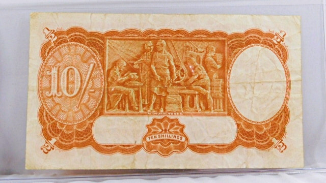 RARE 1939 Commonwealth of Australia 10 Shillings Note | Property Room