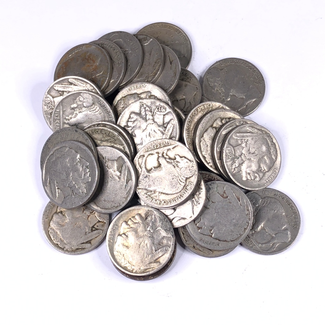 Roll of 40 Buffalo Nickels*Mixed Dates 1913-1939 | Property Room