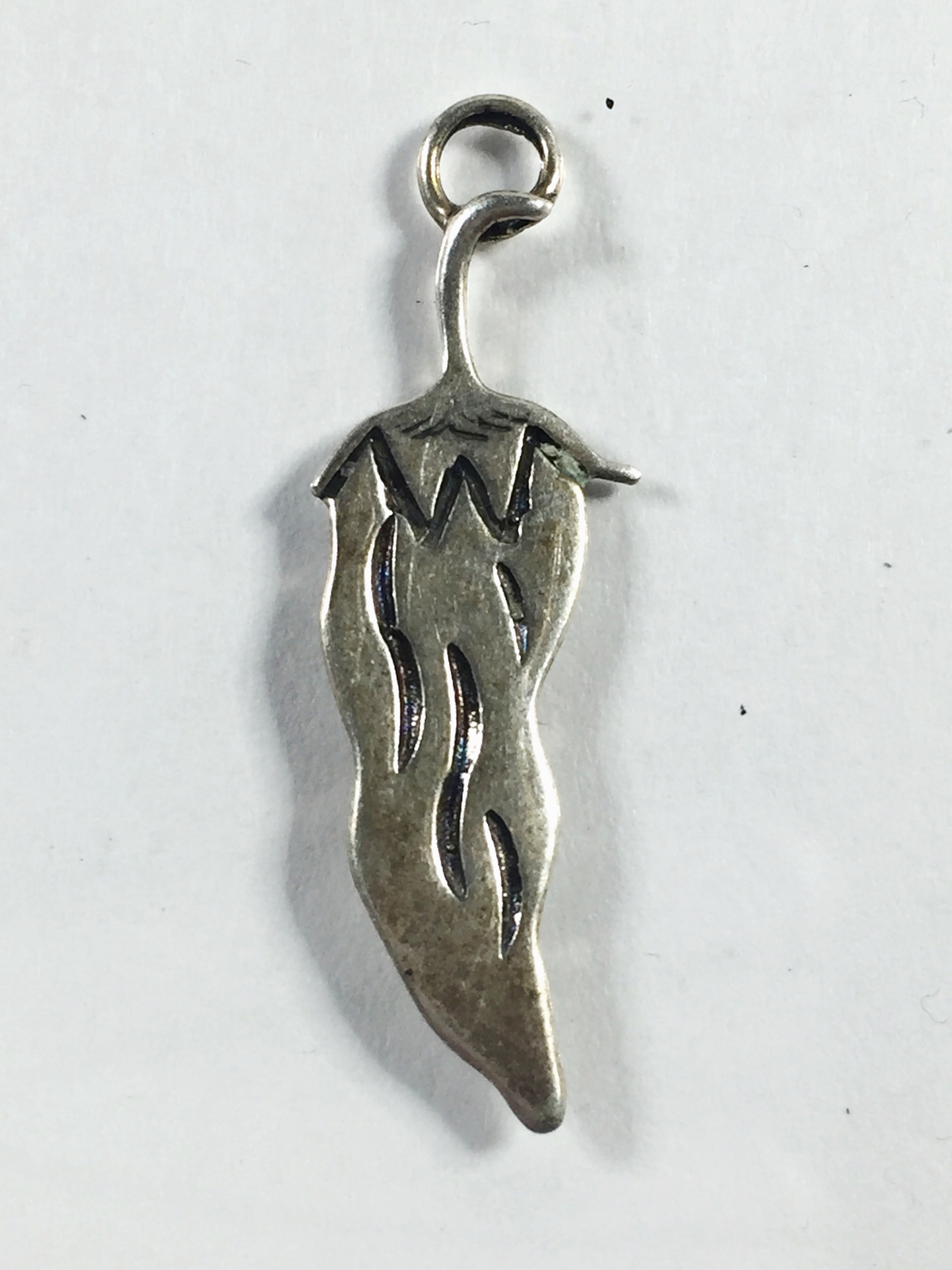 Sterling Silver Chili*Use as a Charm/Pendant*1 gram Silver | Property Room
