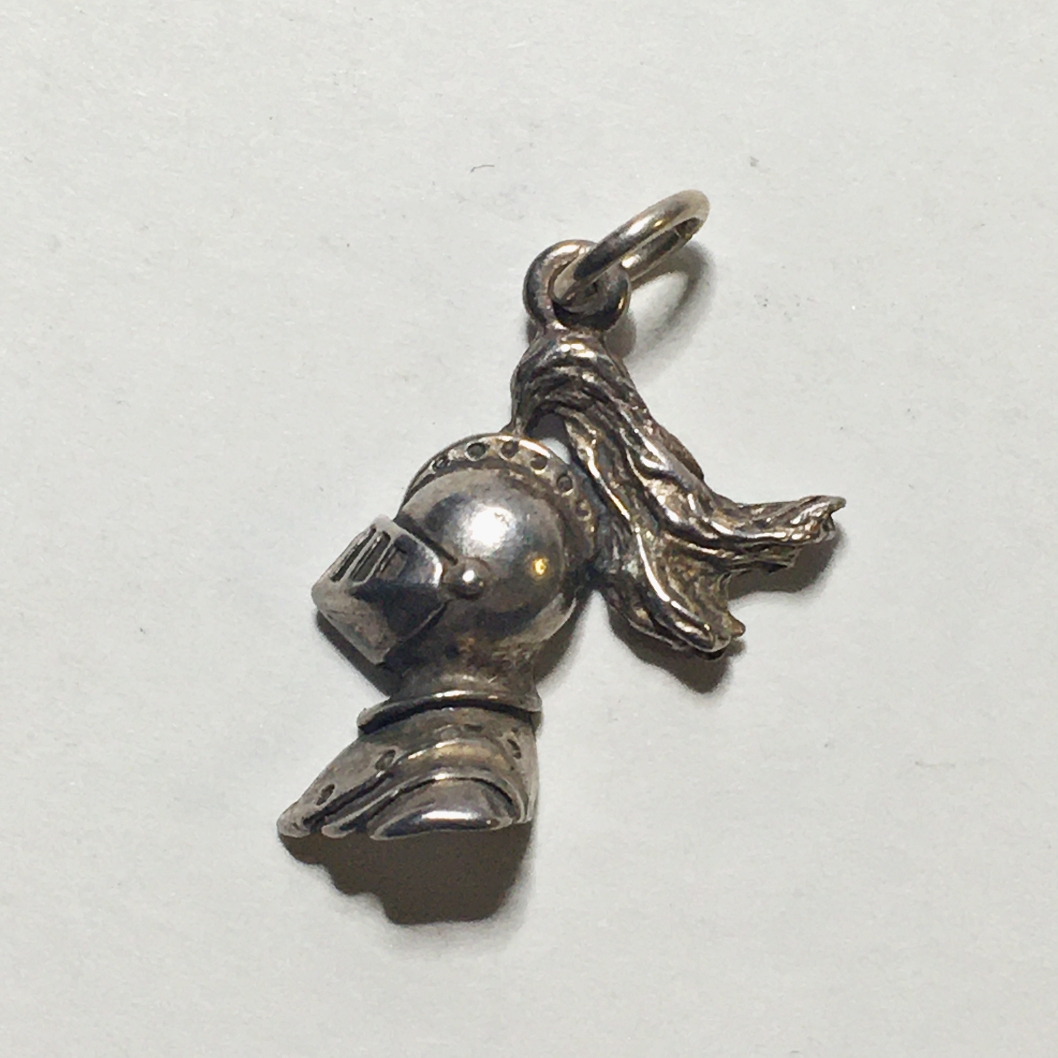 Sterling Silver Knight's Helmet Pendant/Charm*Approx. 1" Long*1.6 Grams ...