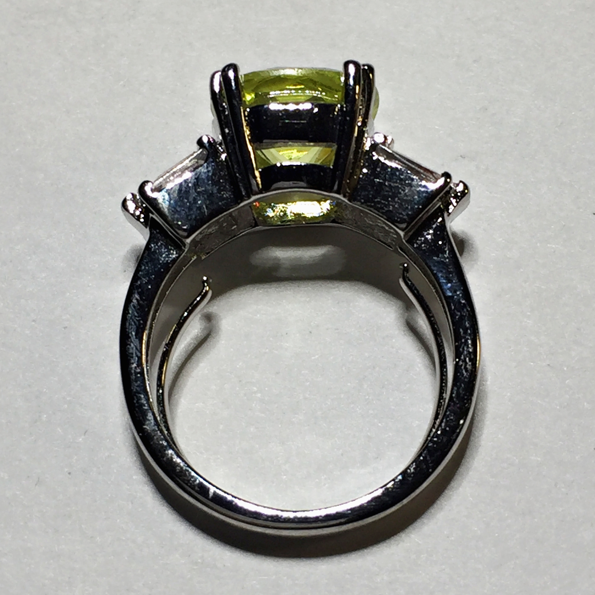 Sterling Silver Ring with Large Yellow Crystal*Adjustable Size 4.5-7*5 ...