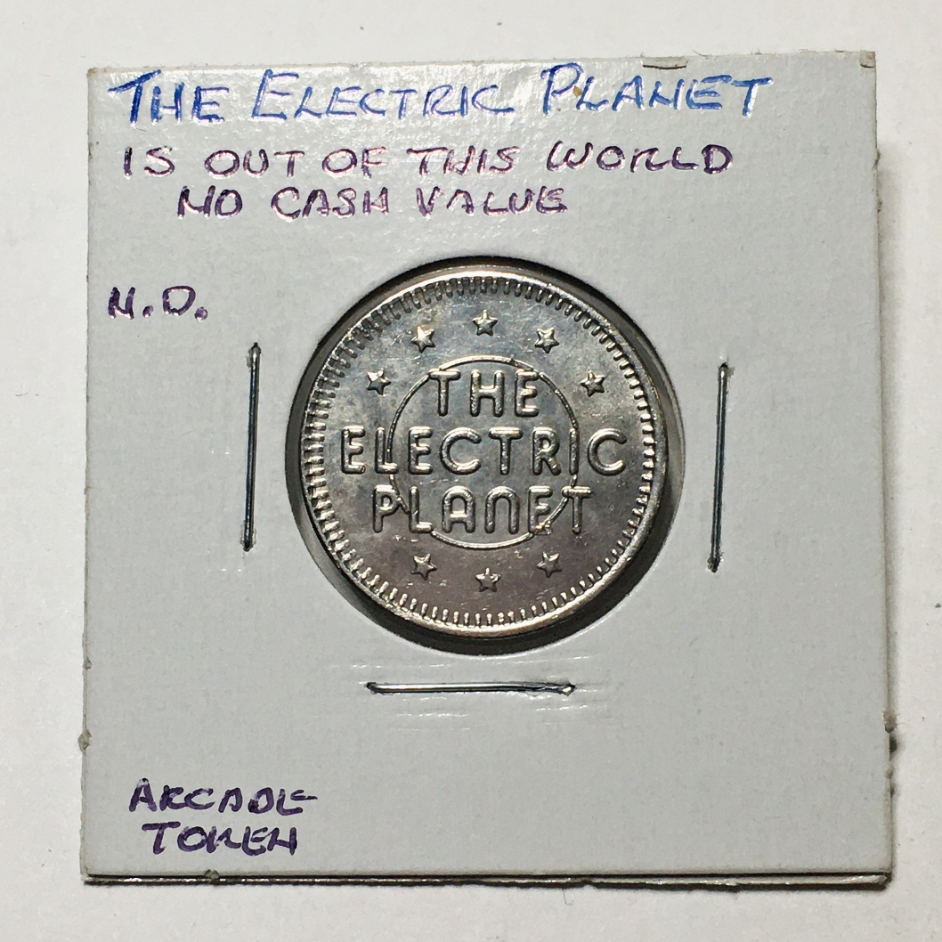 The Electric Planet Arcade Token*Nickel*23mm | Property Room