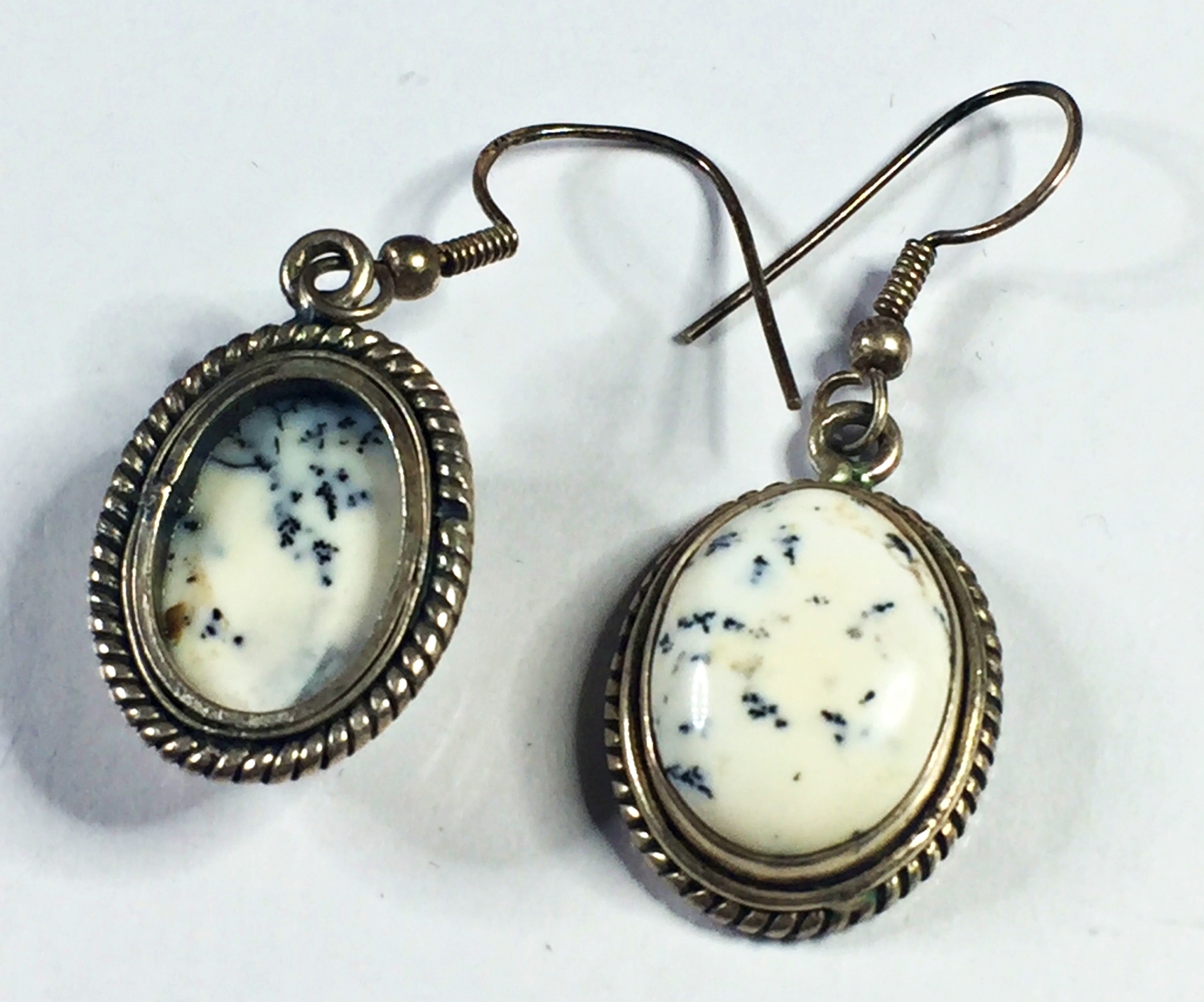 Total of 9.4 Grams Sterling Silver with White and Blue Stone Pierced ...