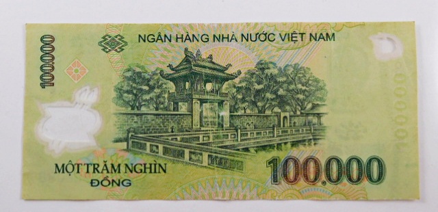 Viet Nam 100,000 Dong Bank Note | Property Room