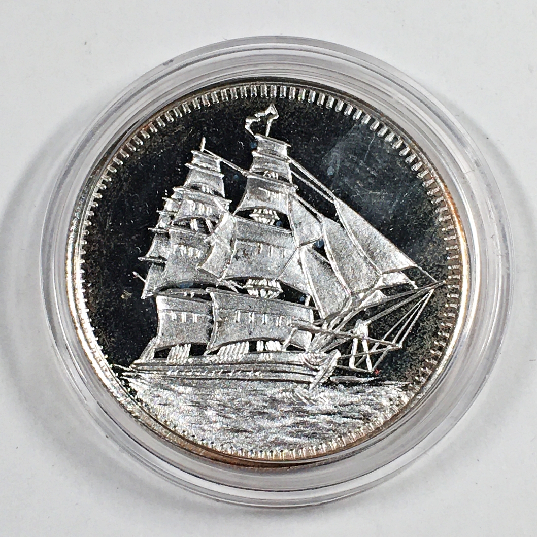 Vintage 1980's 1oz Silver Clipper Ship .999 FINE Round | Property Room