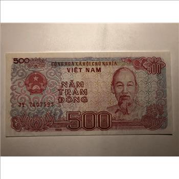 1988 Vietnam 500 Dong Crisp Uncirculated Bank Note | Property Room