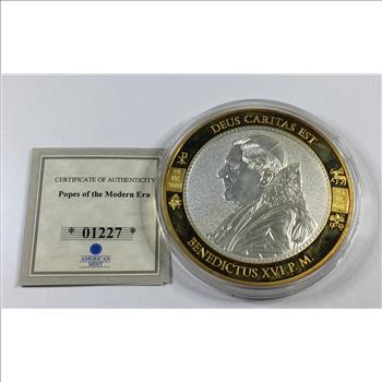 2013 24K Gold Layered Colorized Medallion Commemorating Pope Benedict ...