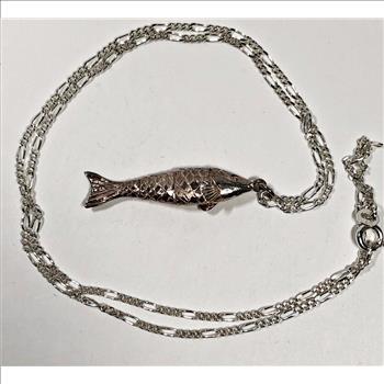 Sterling Silver Fish Pendant and Chain*Fish "wriggles"*7.5 Grams Total ...