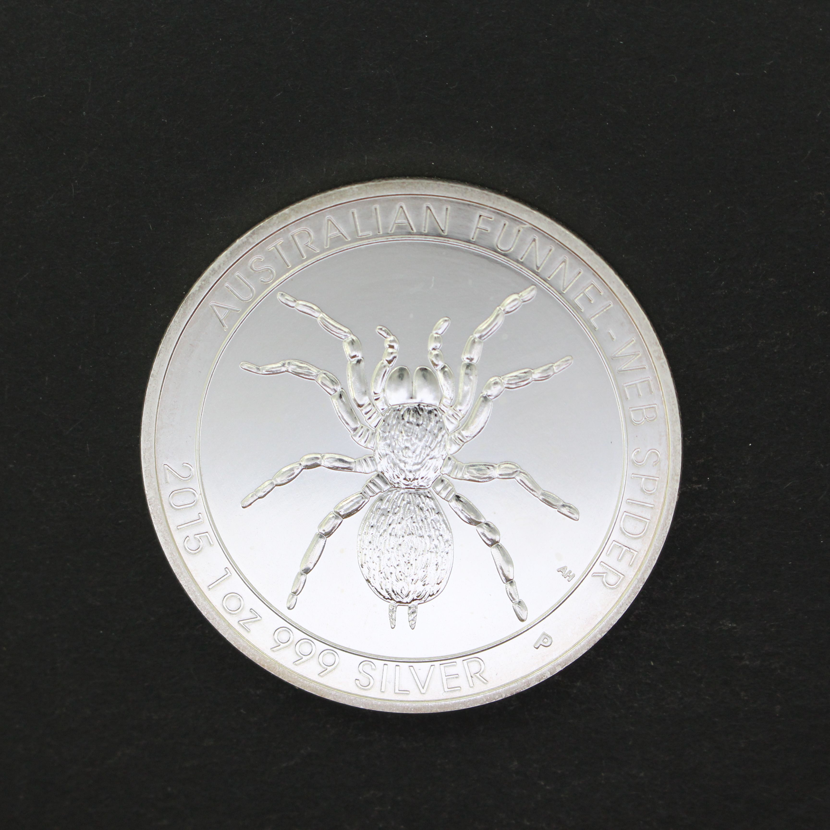 2015 1 oz .999 Fine Silver Australian Funnel-Web Spider $1 Commemorative Coin | Property Room