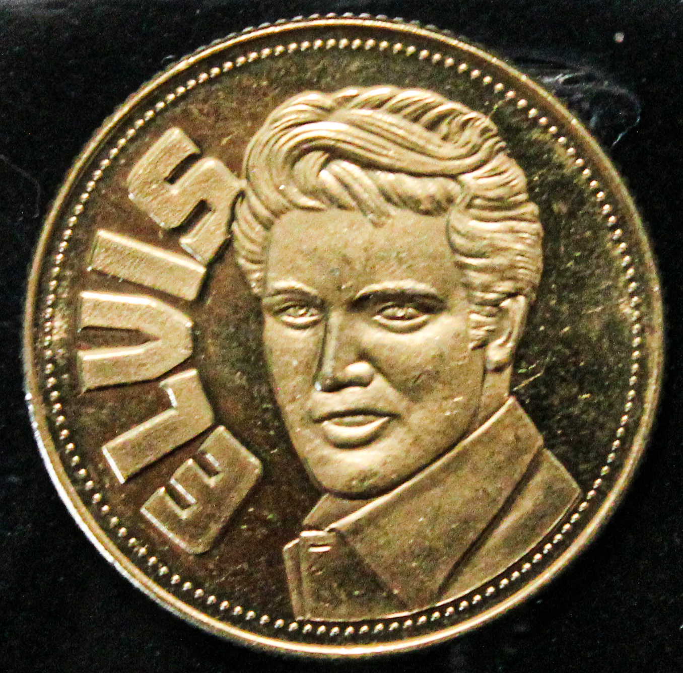 The King - Elvis Presley Official Commemorative Medallion | Property Room