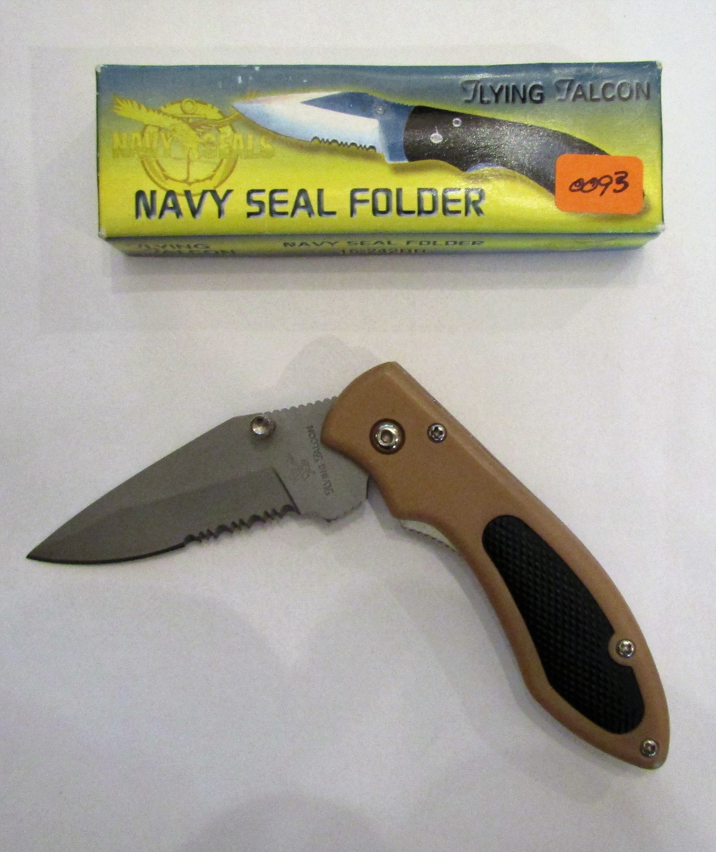 Navy Seal Folder Pocket Knife | Property Room