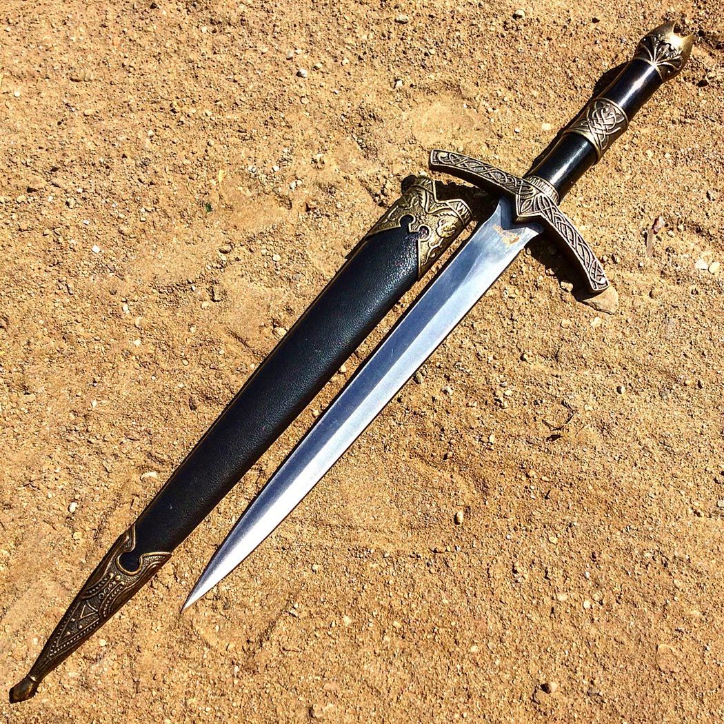 12" Roman Style Fantasy Dagger | Property Room