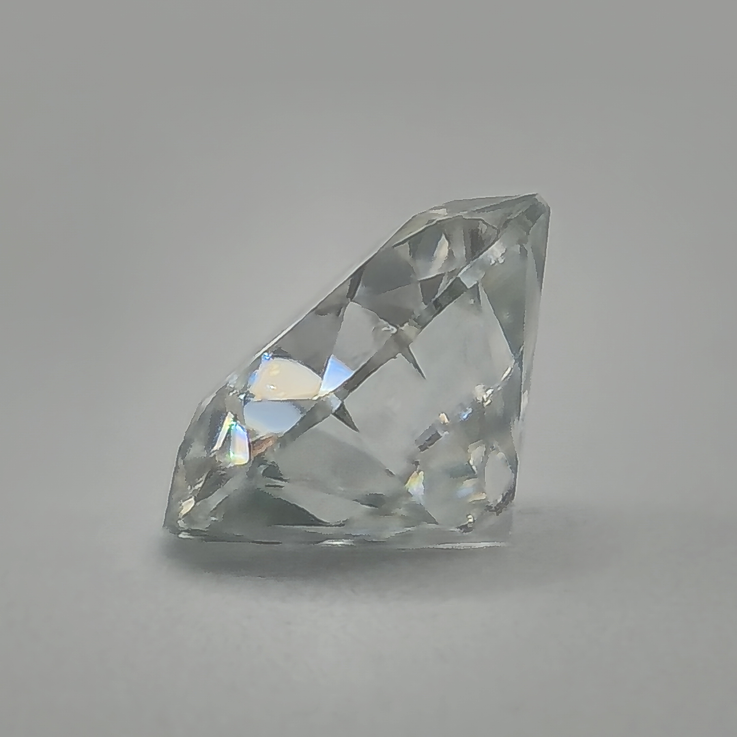 Spectacular. 3.3 ct. DiamondLuxe (tm) Diamond Substitute Loose Stone ...