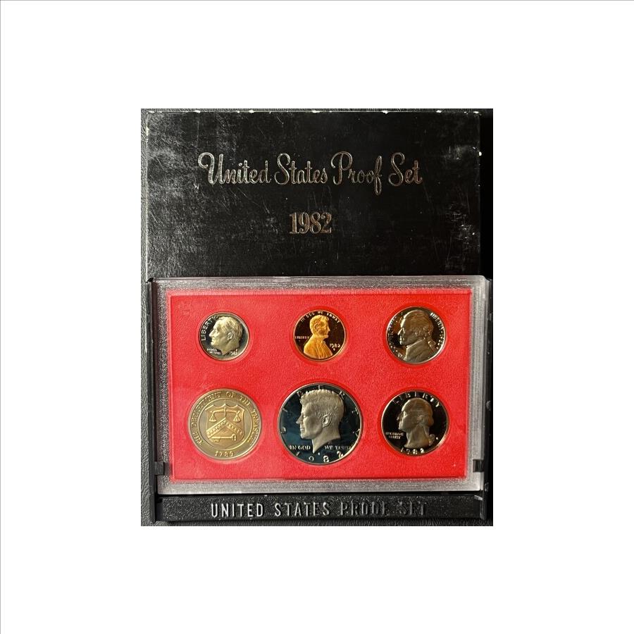 * 1982-S United States Proof Set - 5 Coins & Dept of Treasury Token in ...