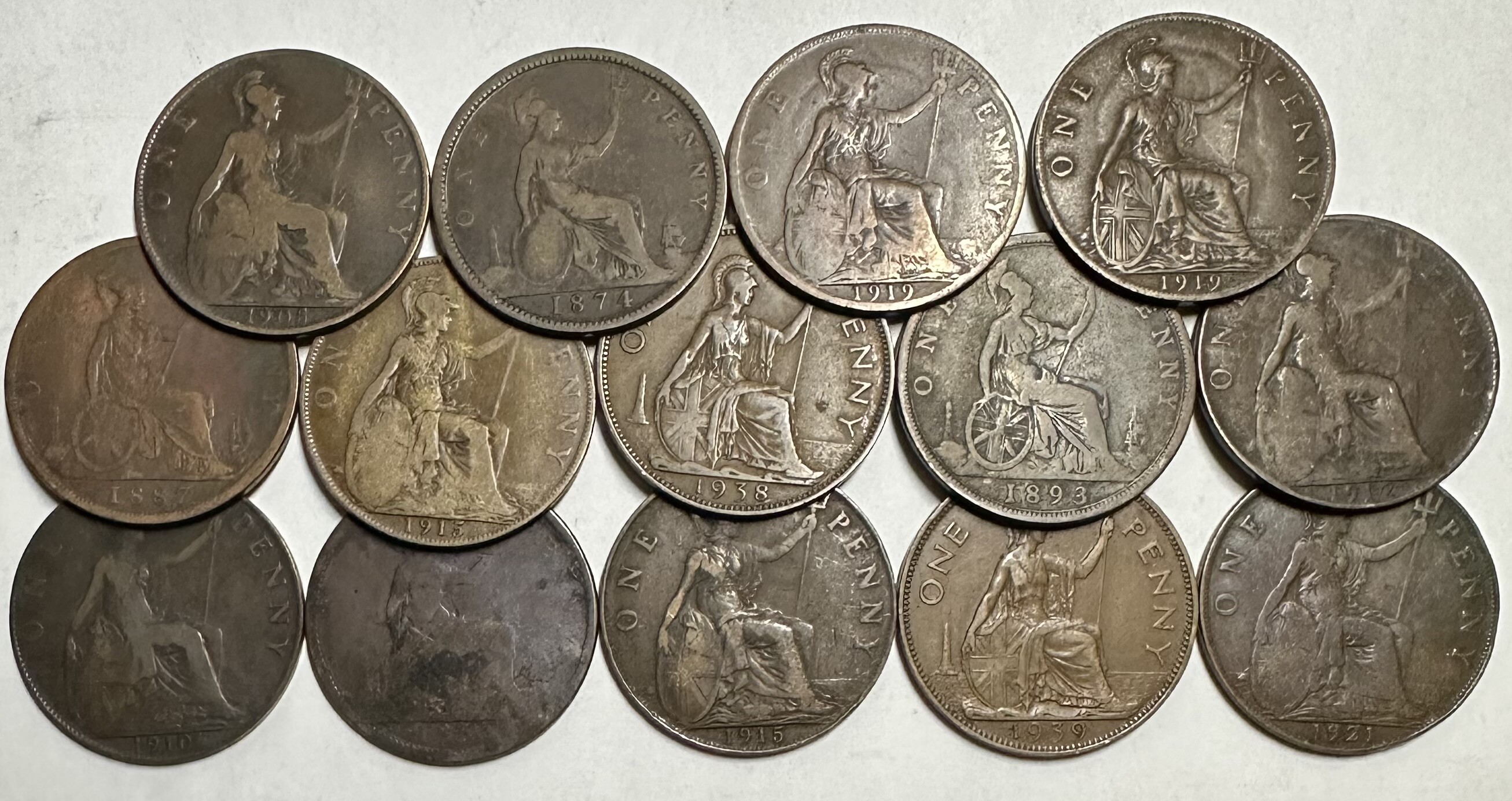 >Lot of 14 Great Britain One Penny Coins - Dates Range From 1861 to ...