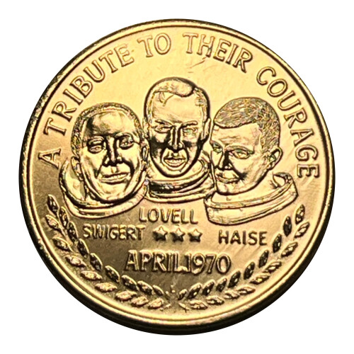 * 1970 U.S. NASA Apollo VIII "Courage" Tribute Medal | Property Room