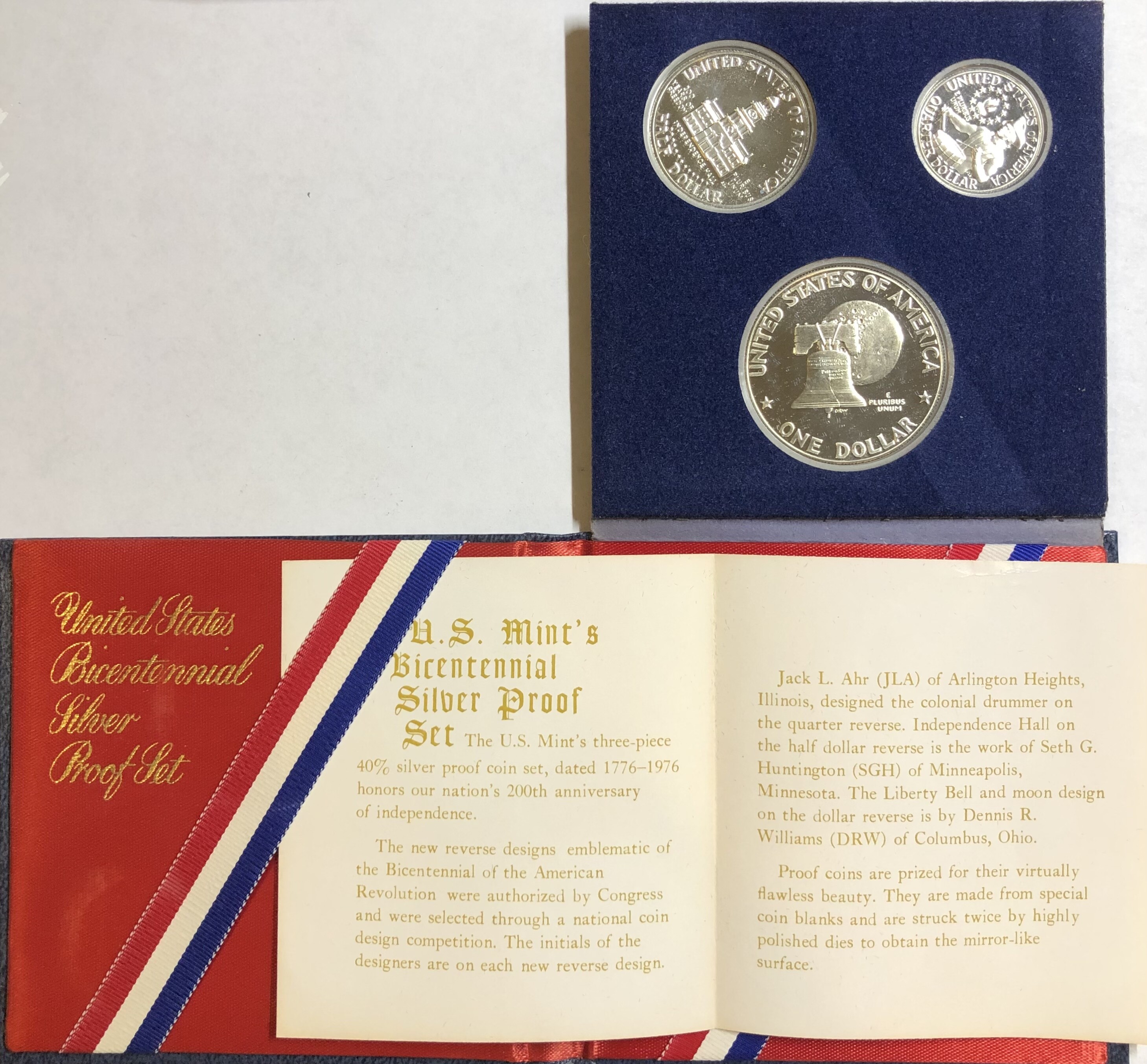 >1976-S U.S. Bicentennial Silver Proof Set - 3 Coins in Navy Blue ...