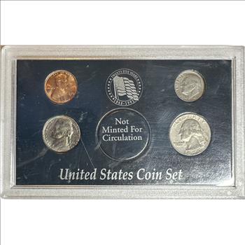 >1970 United States Coin Set - 4 Coins in Custom Display Card Encased ...