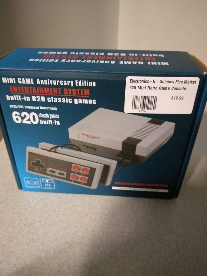 Retro Classic Gaming Console 620 Games | Property Room