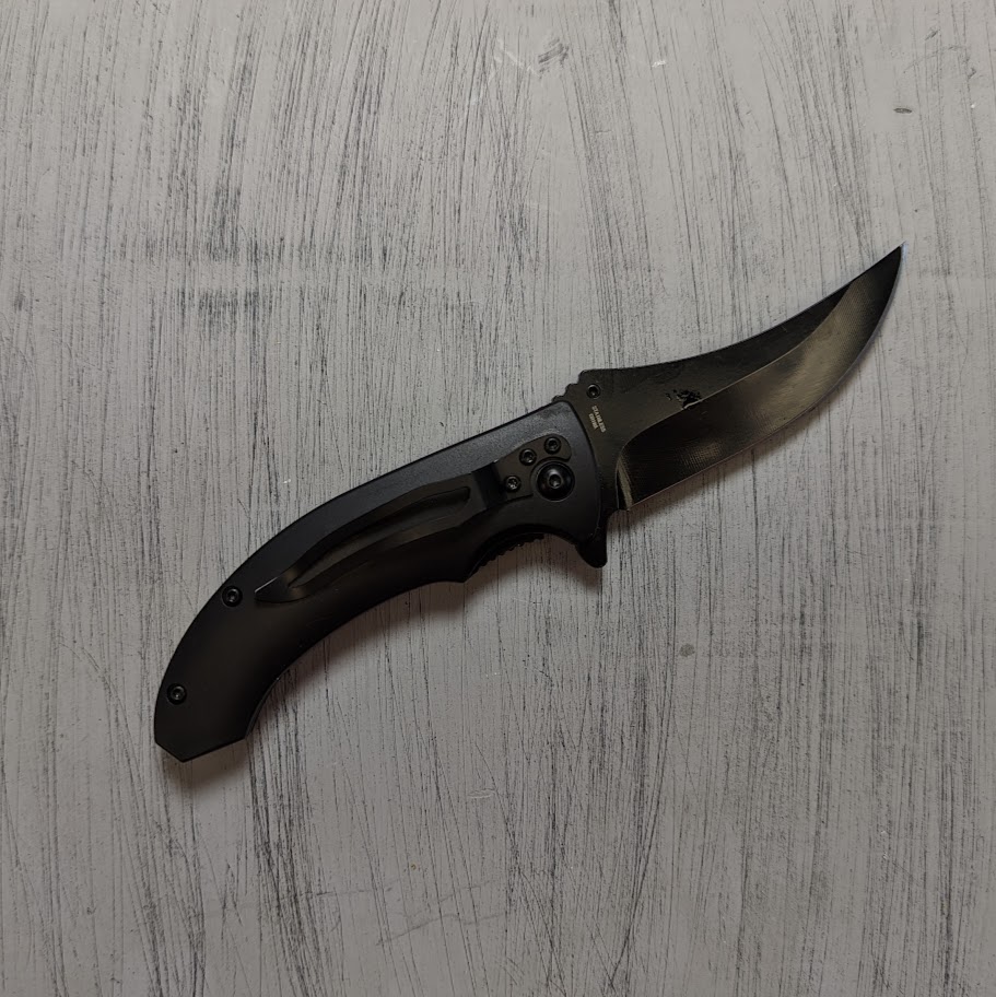 4.5" RED DRAGONSCALE FOLDER | Property Room