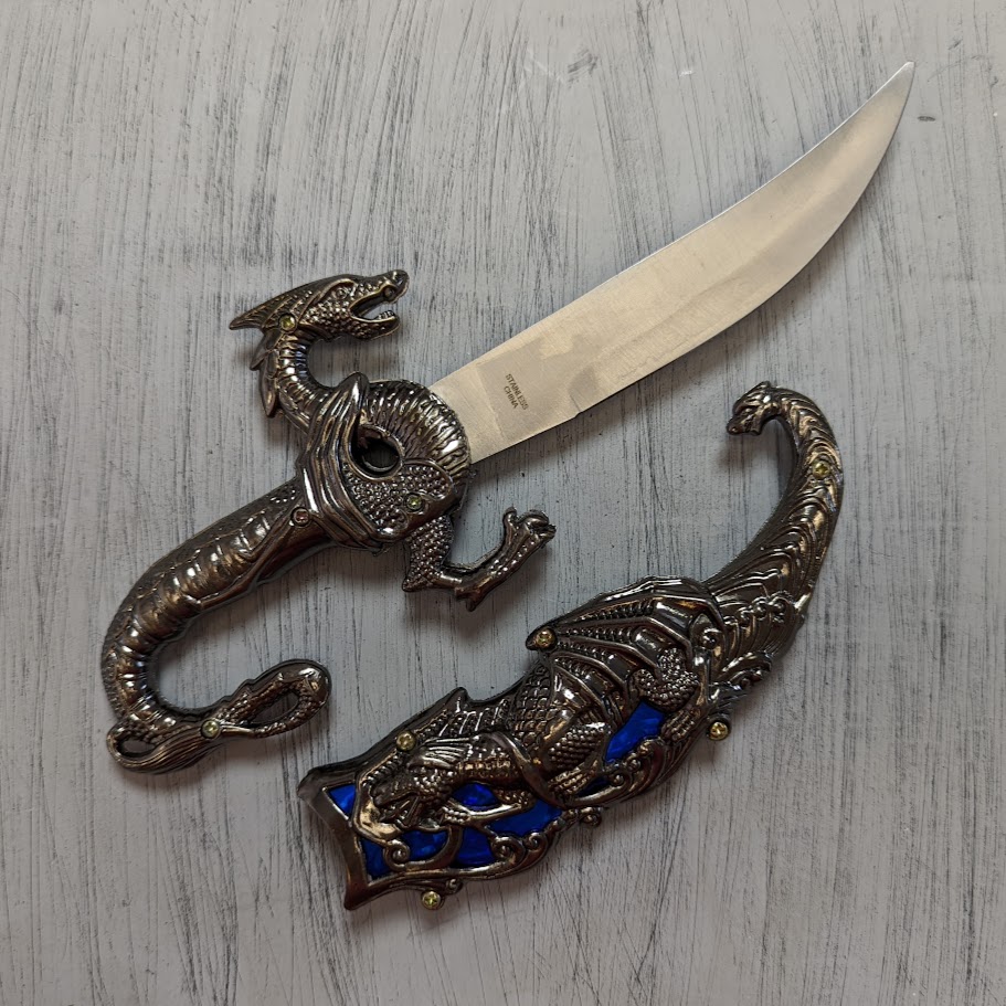 10" Blue Dragon Fantasy Dagger Knife | Property Room