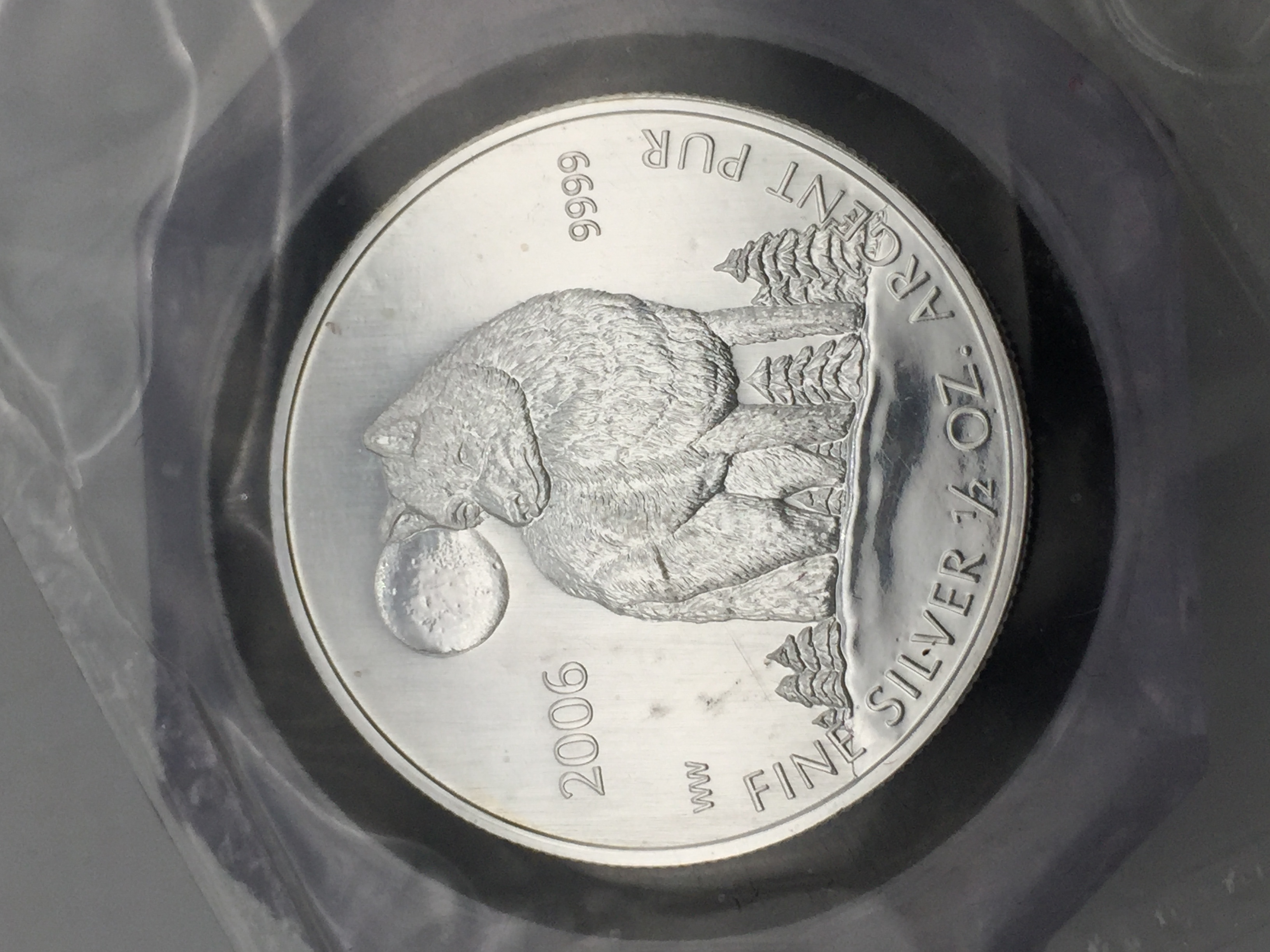 2006 Canada 1/2 oz 9999 Fine Silver Timber Wolf Dollar (2 of 2 ...
