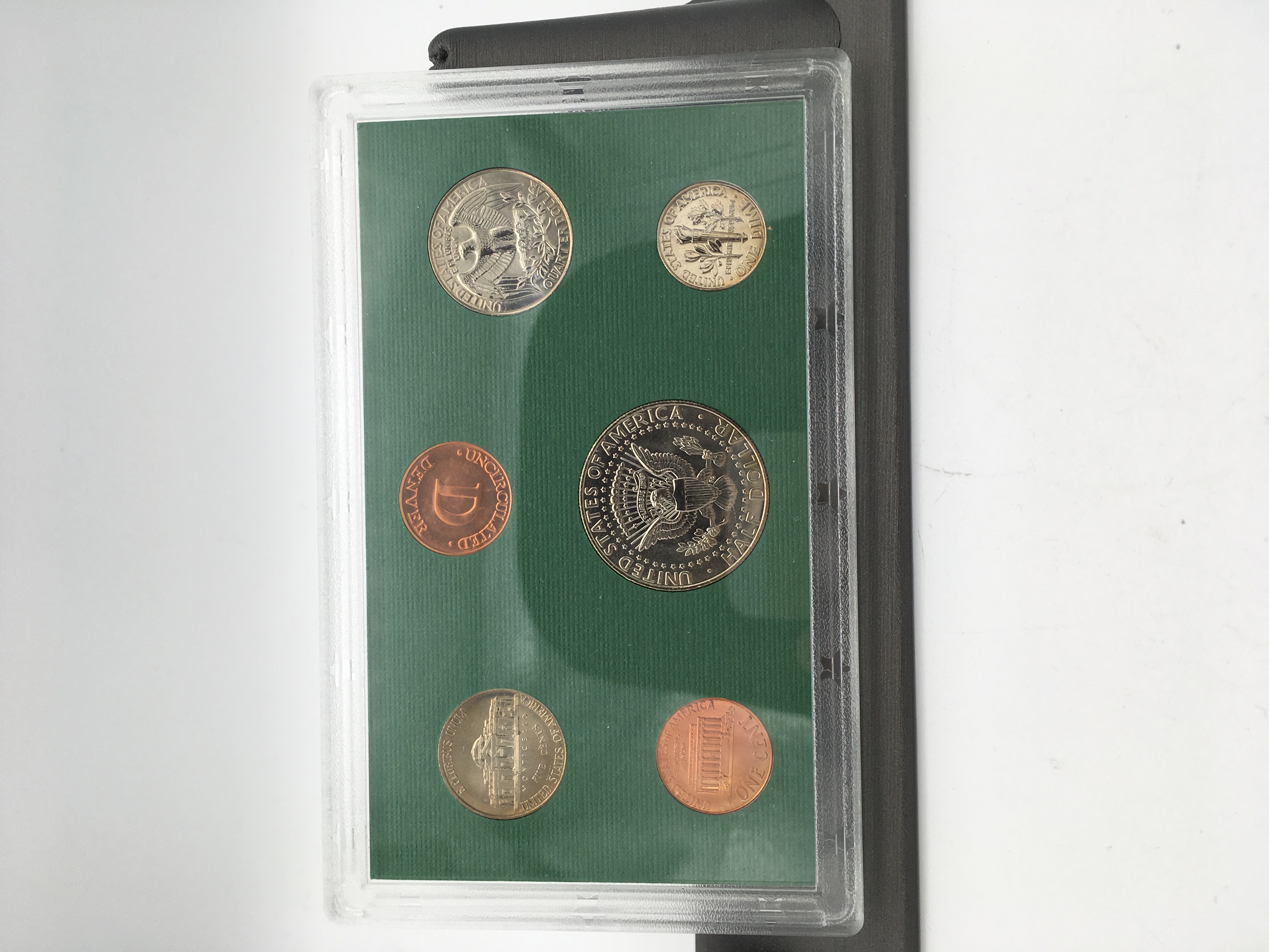 1998 Uncirculated Bank Set | Property Room