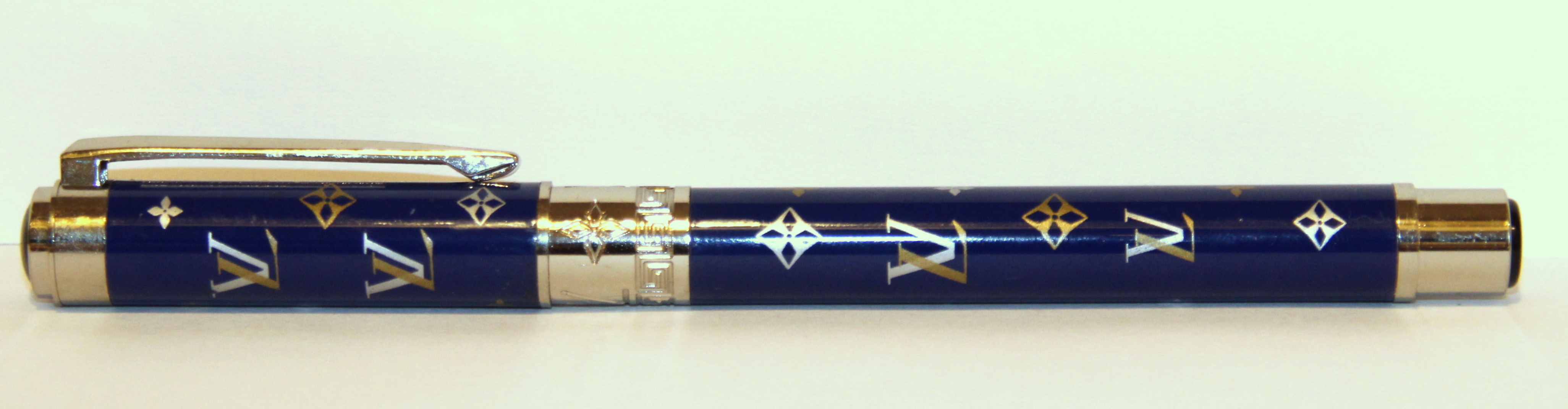 LOUIS VUITTON Ballpoint Pen Metallic Blue | Property Room