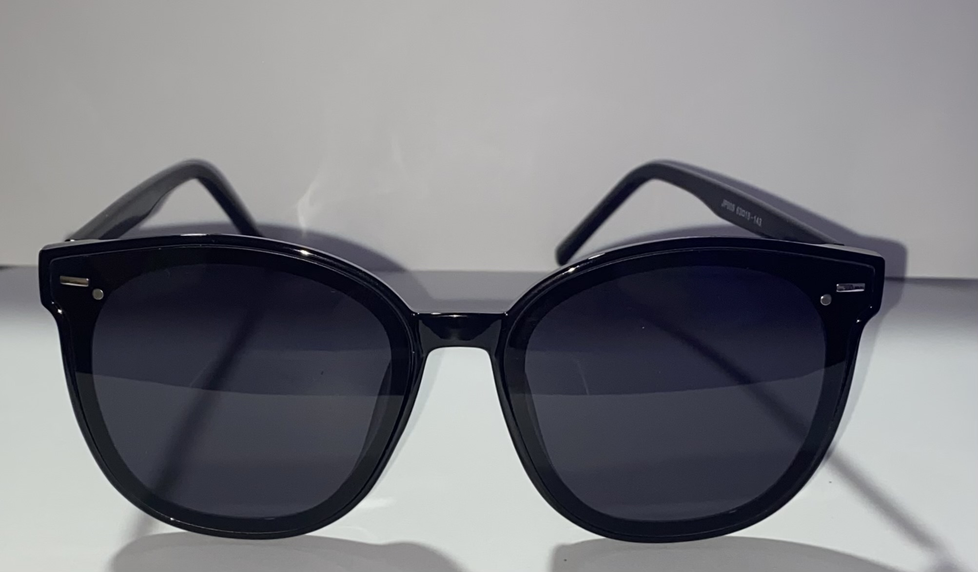 Noah Designer Sunglass | Property Room