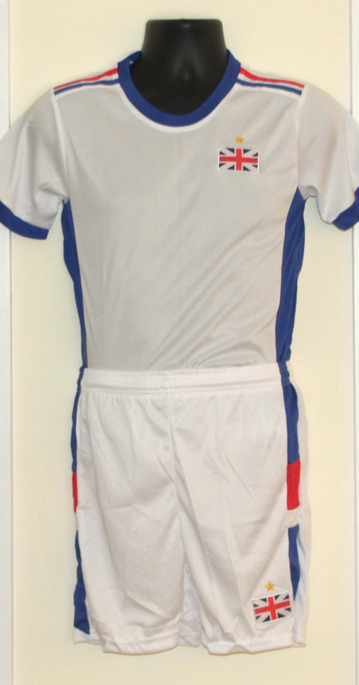 World Cup England Team Youth Jersey Uniform X-Large | Property Room