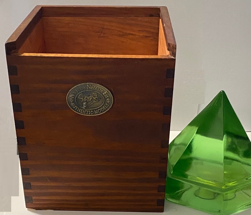 AA WINDJAMMER GLASS DECK PRISM REPLICA BY AUTHENTIC MODELS | Property Room